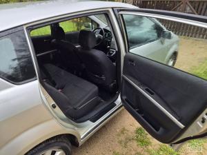 Pelēks Toyota Corolla Verso 2005 Viļņa, ar dzinēja tilpumu 2.00 L un nobraukumu 328 tūkst. km par 1300 €, foto 11 vietnē AUTOMOTO.COM.LV
