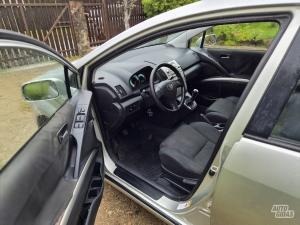 Pelēks Toyota Corolla Verso 2005 Viļņa, ar dzinēja tilpumu 2.00 L un nobraukumu 328 tūkst. km par 1300 €, foto 14 vietnē AUTOMOTO.COM.LV