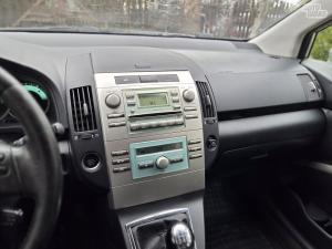 Pelēks Toyota Corolla Verso 2005 Viļņa, ar dzinēja tilpumu 2.00 L un nobraukumu 328 tūkst. km par 1300 €, foto 15 vietnē AUTOMOTO.COM.LV