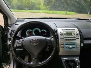 Grey Toyota Corolla Verso 2005 in Kaunas, with an engine capacity of 2.00 L and mileage of 284 thousand km for 1950 €, photo 11 on AUTOMOTO.COM.LV