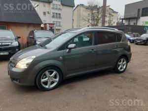 Pelēks Toyota Corolla Verso 2006 Daugavpils, ar dzinēja tilpumu 2.20 L un nobraukumu 0 tūkst. km par 1900 €, foto 9 vietnē AUTOMOTO.COM.LV