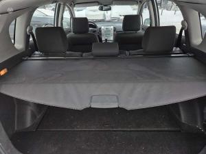 Pelēks Toyota Corolla Verso 2006 Viļņa, ar dzinēja tilpumu 2.23 L un nobraukumu 294 tūkst. km par 1850 €, foto 14 vietnē AUTOMOTO.COM.LV