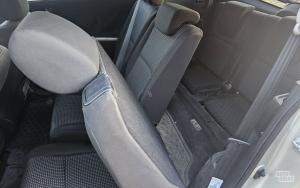 Pelēks Toyota Corolla Verso 2006 Viļņa, ar dzinēja tilpumu 2.20 L un nobraukumu 336 tūkst. km par 2000 €, foto 12 vietnē AUTOMOTO.COM.LV