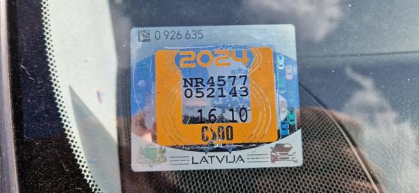 Pelēks Toyota Corolla Verso 2006 Rīga, ar dzinēja tilpumu 2.20 L un nobraukumu 262 tūkst. km par 3299 €, foto 6 vietnē AUTOMOTO.COM.LV