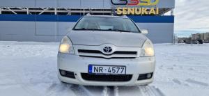Pelēks Toyota Corolla Verso 2006 Rīga, ar dzinēja tilpumu 2.20 L un nobraukumu 262 tūkst. km par 3299 €, foto 16 vietnē AUTOMOTO.COM.LV