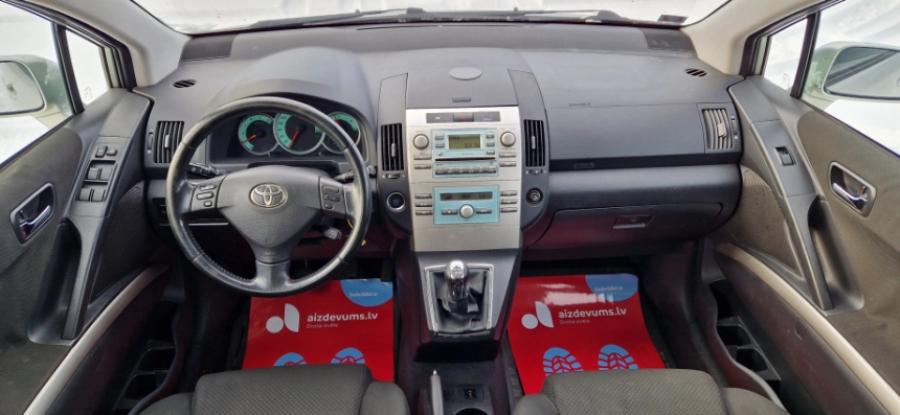 Pelēks Toyota Corolla Verso 2006 Rīga, ar dzinēja tilpumu 2.20 L un nobraukumu 262 tūkst. km par 3299 €, foto 18 vietnē AUTOMOTO.COM.LV