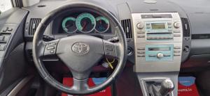 Pelēks Toyota Corolla Verso 2006 Rīga, ar dzinēja tilpumu 2.20 L un nobraukumu 262 tūkst. km par 3299 €, foto 20 vietnē AUTOMOTO.COM.LV
