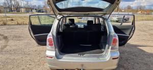 Pelēks Toyota Corolla Verso 2006 Rīga, ar dzinēja tilpumu 2.20 L un nobraukumu 262 tūkst. km par 3299 €, foto 27 vietnē AUTOMOTO.COM.LV