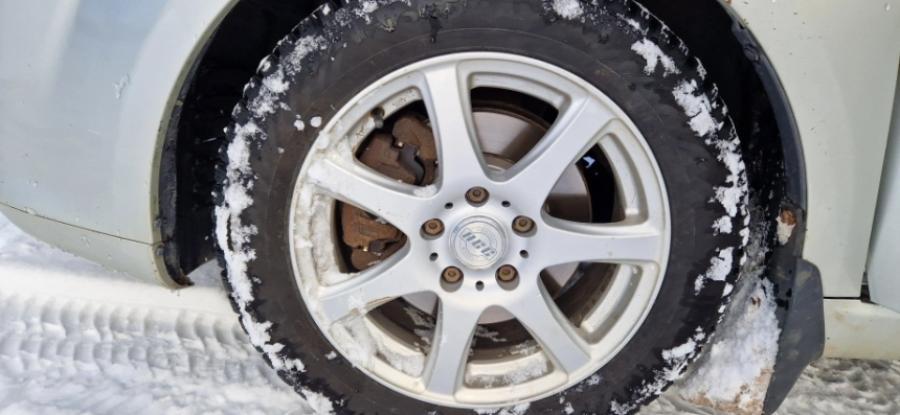 Pelēks Toyota Corolla Verso 2006 Rīga, ar dzinēja tilpumu 2.20 L un nobraukumu 262 tūkst. km par 3299 €, foto 56 vietnē AUTOMOTO.COM.LV