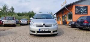 Pelēks Toyota Corolla Verso 2006 Valmiera, ar dzinēja tilpumu 2.20 L un nobraukumu 383 tūkst. km par 2350 €, foto 9 vietnē AUTOMOTO.COM.LV