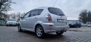 Grey Toyota Corolla Verso 2006 in Valmiera, with an engine capacity of 2.20 L and mileage of 316 thousand km for 2400 €, photo 6 on AUTOMOTO.COM.LV