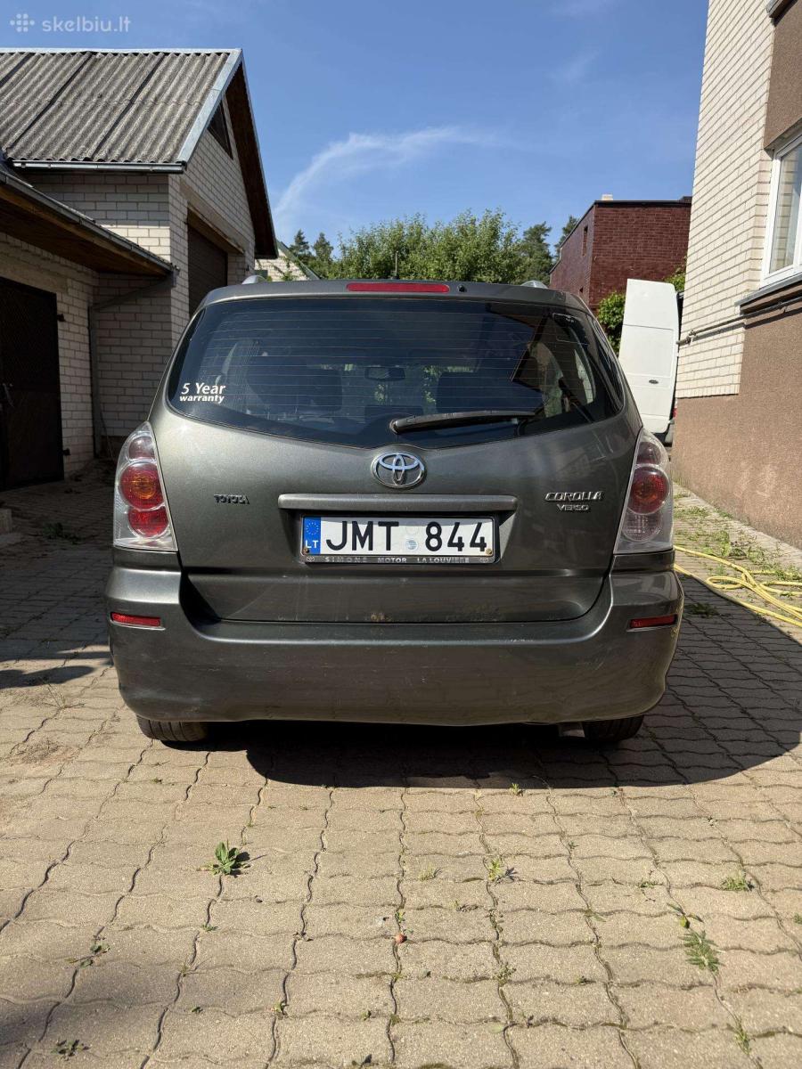 Pelēks Toyota Corolla Verso 2006 Ukmergė, ar dzinēja tilpumu 2.20 L un nobraukumu 353 tūkst. km par 1550 €, foto 7 vietnē AUTOMOTO.COM.LV