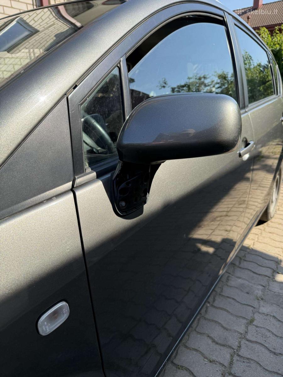 Pelēks Toyota Corolla Verso 2006 Ukmergė, ar dzinēja tilpumu 2.20 L un nobraukumu 353 tūkst. km par 1550 €, foto 10 vietnē AUTOMOTO.COM.LV
