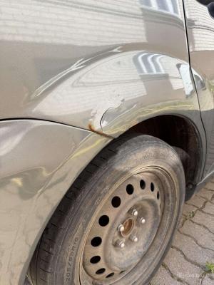 Pelēks Toyota Corolla Verso 2006 Ukmergė, ar dzinēja tilpumu 2.20 L un nobraukumu 353 tūkst. km par 1550 €, foto 17 vietnē AUTOMOTO.COM.LV