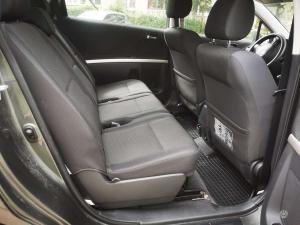 Pelēks Toyota Corolla Verso 2006 Viļņa, ar dzinēja tilpumu 1.80 L un nobraukumu 125 tūkst. km par 3550 €, foto 9 vietnē AUTOMOTO.COM.LV