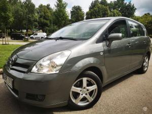 Pelēks Toyota Corolla Verso 2006 Viļņa, ar dzinēja tilpumu 1.80 L un nobraukumu 125 tūkst. km par 3550 €, foto 17 vietnē AUTOMOTO.COM.LV