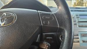 Grey Toyota Corolla Verso 2006 in Riga, with an engine capacity of 2.00 L and mileage of 442 thousand km for 1550 €, photo 13 on AUTOMOTO.COM.LV