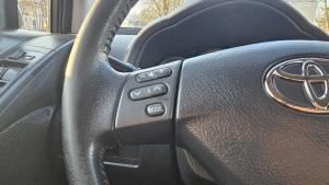 Grey Toyota Corolla Verso 2006 in Riga, with an engine capacity of 2.00 L and mileage of 442 thousand km for 1550 €, photo 14 on AUTOMOTO.COM.LV