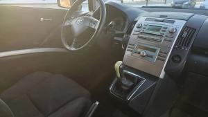 Grey Toyota Corolla Verso 2006 in Riga, with an engine capacity of 2.00 L and mileage of 442 thousand km for 1550 €, photo 17 on AUTOMOTO.COM.LV