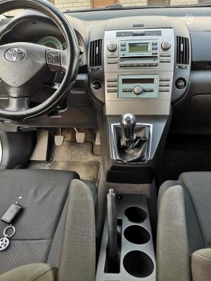Pelēks Toyota Corolla Verso 2006 Joniškis, ar dzinēja tilpumu 2.23 L un nobraukumu 329 tūkst. km par 900 €, foto 9 vietnē AUTOMOTO.COM.LV