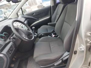 Pelēks Toyota Corolla Verso 2006 Utena, ar dzinēja tilpumu 2.23 L un nobraukumu 253 tūkst. km par 1850 €, foto 8 vietnē AUTOMOTO.COM.LV