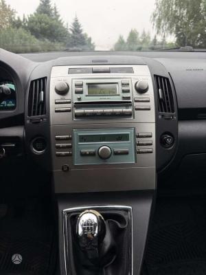Pelēks Toyota Corolla Verso 2006 Viļņa, ar dzinēja tilpumu 2.23 L un nobraukumu 316 tūkst. km par 1850 €, foto 15 vietnē AUTOMOTO.COM.LV