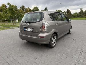 Pelēks Toyota Corolla Verso 2006 Kauņa, ar dzinēja tilpumu 2.00 L un nobraukumu 345 tūkst. km par 999 €, foto 8 vietnē AUTOMOTO.COM.LV
