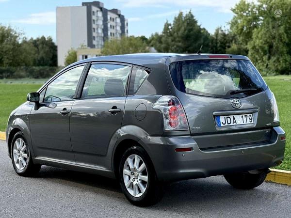 Тойота Королла Версо 2006 в Каунас на AUTOMOTO.COM.LV Серый Тойота Королла Версо 2006 в Каунас, объемом двигателя 2.23 л и пробегом 247 тыс. км за 2500 €, фото 4 на AUTOMOTO.COM.LV