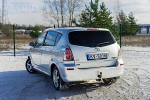 Pelēks Toyota Corolla Verso 2007 Rīga, ar dzinēja tilpumu 2.20 L un nobraukumu 274 tūkst. km par 4590 €, foto 4 vietnē AUTOMOTO.COM.LV