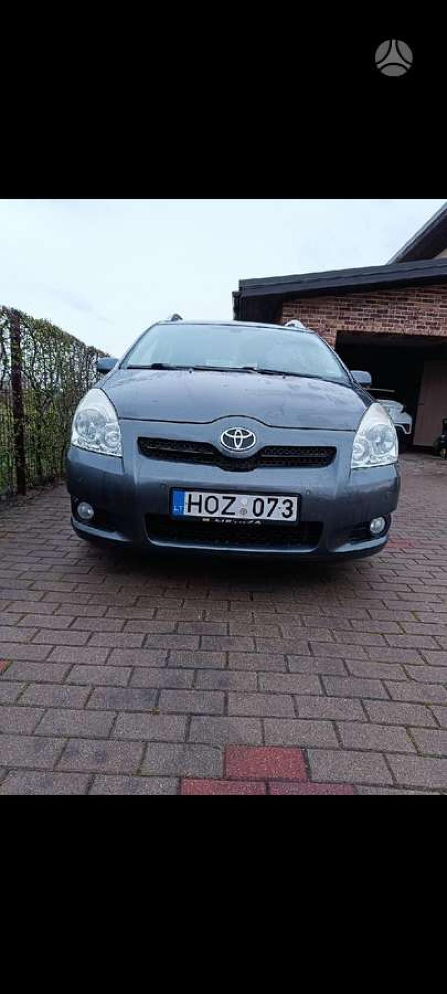 Pelēks Toyota Corolla Verso 2007 Kaišiadorys, ar dzinēja tilpumu 2.00 L un nobraukumu 325 tūkst. km par 1850 €, foto 1 vietnē AUTOMOTO.COM.LV
