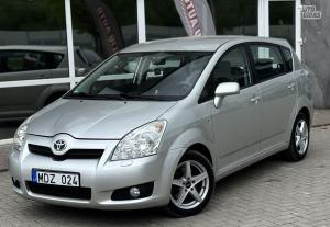 Grey Toyota Corolla Verso 2007 in Radviliskis, with an engine capacity of 2.20 L and mileage of 250 thousand km for 2450 €, photo  on AUTOMOTO.COM.LV