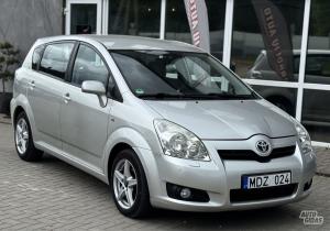 Grey Toyota Corolla Verso 2007 in Radviliskis, with an engine capacity of 2.20 L and mileage of 250 thousand km for 2450 €, photo 7 on AUTOMOTO.COM.LV