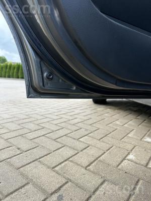Pelēks Toyota Corolla Verso 2007 Rēzekne, ar dzinēja tilpumu 2.20 L un nobraukumu 320 tūkst. km par 1895 €, foto 9 vietnē AUTOMOTO.COM.LV
