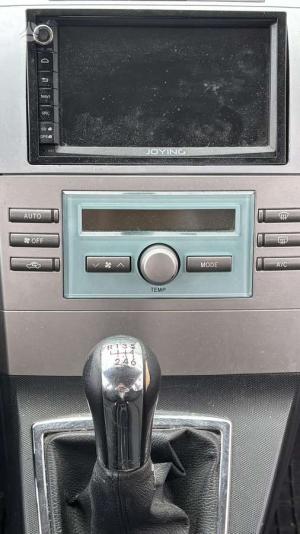 Pelēks Toyota Corolla Verso 2007 Viļņa, ar dzinēja tilpumu 0.00 L un nobraukumu 320 tūkst. km par 2200 €, foto 8 vietnē AUTOMOTO.COM.LV