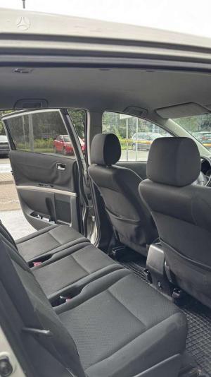 Pelēks Toyota Corolla Verso 2007 Viļņa, ar dzinēja tilpumu 0.00 L un nobraukumu 320 tūkst. km par 2200 €, foto 11 vietnē AUTOMOTO.COM.LV