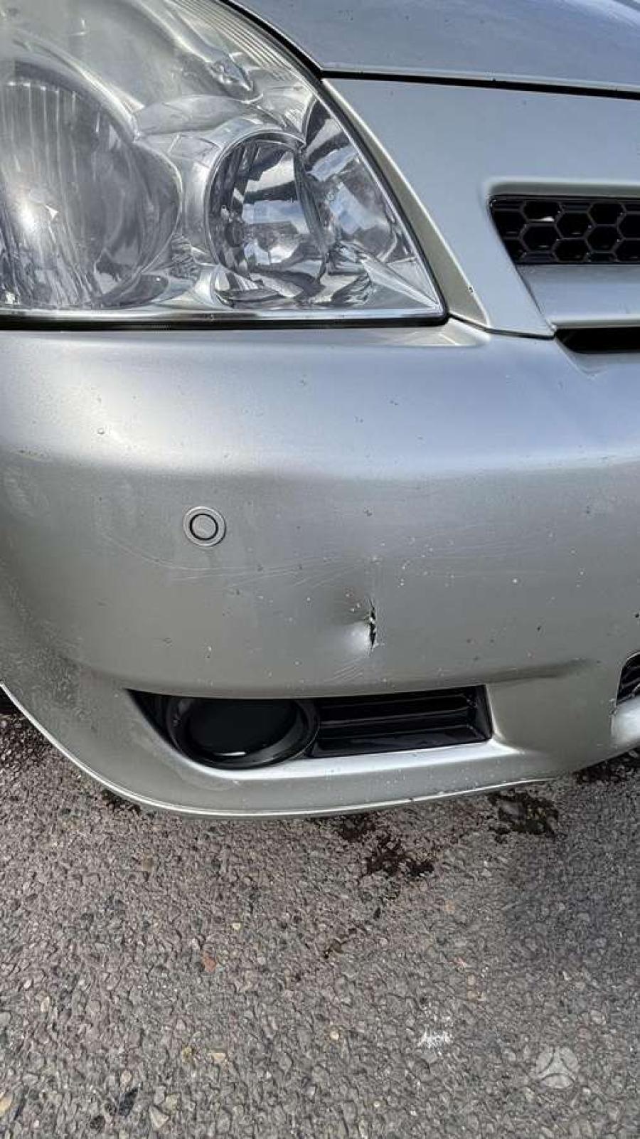 Pelēks Toyota Corolla Verso 2007 Viļņa, ar dzinēja tilpumu 0.00 L un nobraukumu 320 tūkst. km par 2200 €, foto 13 vietnē AUTOMOTO.COM.LV