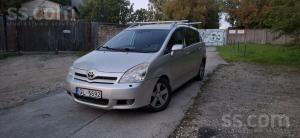 Pelēks Toyota Corolla Verso 2007 Rīga, ar dzinēja tilpumu 2.20 L un nobraukumu 0 tūkst. km par 1500 €, foto  vietnē AUTOMOTO.COM.LV