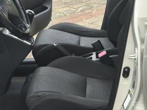 Pelēks Toyota Corolla Verso 2007 Šilutė, ar dzinēja tilpumu 2.20 L un nobraukumu 240 tūkst. km par 1999 €, foto 10 vietnē AUTOMOTO.COM.LV