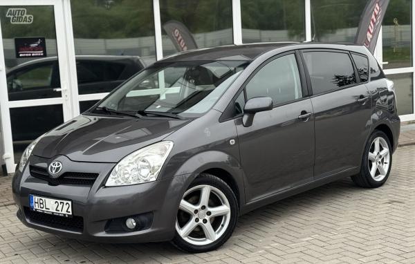 Pelēks Toyota Corolla Verso 2008 Radviliškis, ar dzinēja tilpumu 2.20 L un nobraukumu 329 tūkst. km par 2150 €, foto 1 vietnē AUTOMOTO.COM.LV