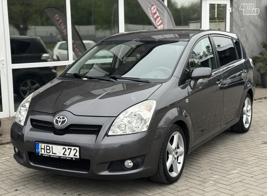Pelēks Toyota Corolla Verso 2008 Radviliškis, ar dzinēja tilpumu 2.20 L un nobraukumu 329 tūkst. km par 2150 €, foto 6 vietnē AUTOMOTO.COM.LV