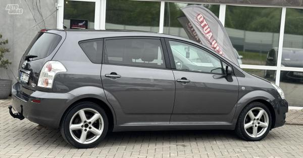 Pelēks Toyota Corolla Verso 2008 Radviliškis, ar dzinēja tilpumu 2.20 L un nobraukumu 329 tūkst. km par 2150 €, foto 7 vietnē AUTOMOTO.COM.LV