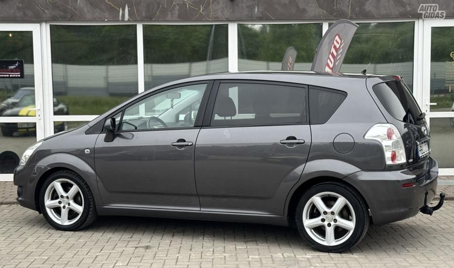 Pelēks Toyota Corolla Verso 2008 Radviliškis, ar dzinēja tilpumu 2.20 L un nobraukumu 329 tūkst. km par 2150 €, foto 9 vietnē AUTOMOTO.COM.LV