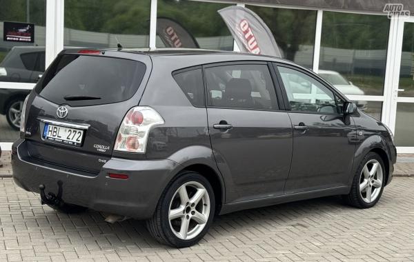 Pelēks Toyota Corolla Verso 2008 Radviliškis, ar dzinēja tilpumu 2.20 L un nobraukumu 329 tūkst. km par 2150 €, foto 9 vietnē AUTOMOTO.COM.LV