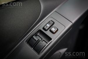Pelēks Toyota Corolla Verso 2008 Rīga, ar dzinēja tilpumu 2.20 L un nobraukumu 436 tūkst. km par 2200 €, foto 12 vietnē AUTOMOTO.COM.LV