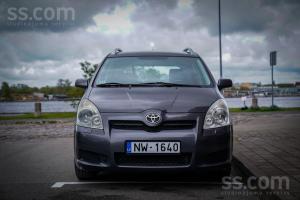 Pelēks Toyota Corolla Verso 2008 Rīga, ar dzinēja tilpumu 2.20 L un nobraukumu 436 tūkst. km par 2200 €, foto 15 vietnē AUTOMOTO.COM.LV
