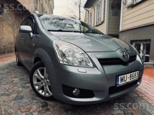 Grey Toyota Corolla Verso 2008 in Cesis, with an engine capacity of 2.20 L and mileage of 0 thousand km for 2500 €, photo  on AUTOMOTO.COM.LV