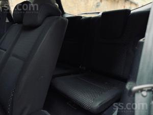 Grey Toyota Corolla Verso 2008 in Cesis, with an engine capacity of 2.20 L and mileage of 0 thousand km for 2500 €, photo 11 on AUTOMOTO.COM.LV