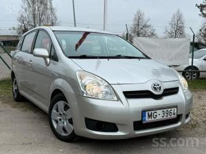 Серый Тойота Королла Версо 2008 в Рига, объемом двигателя 2.20 л и пробегом 332 тыс. км за 1900 €, фото 4 на AUTOMOTO.COM.LV