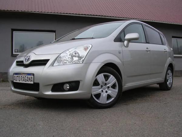 Pelēks Toyota Corolla Verso 2008 Sigulda, ar dzinēja tilpumu 1.80 L un nobraukumu 216 tūkst. km par 5650 €, foto 9 vietnē AUTOMOTO.COM.LV
