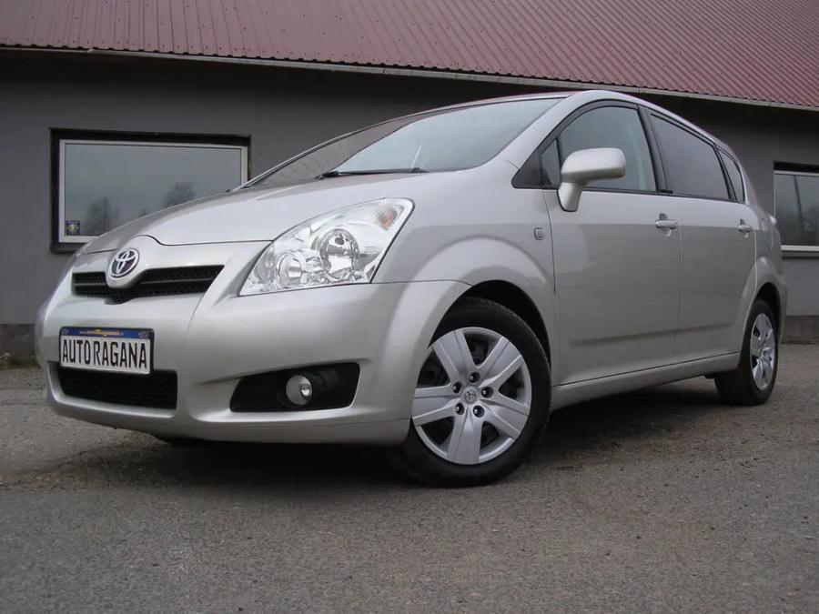 Pelēks Toyota Corolla Verso 2008 Sigulda, ar dzinēja tilpumu 1.80 L un nobraukumu 216 tūkst. km par 5650 €, foto 10 vietnē AUTOMOTO.COM.LV